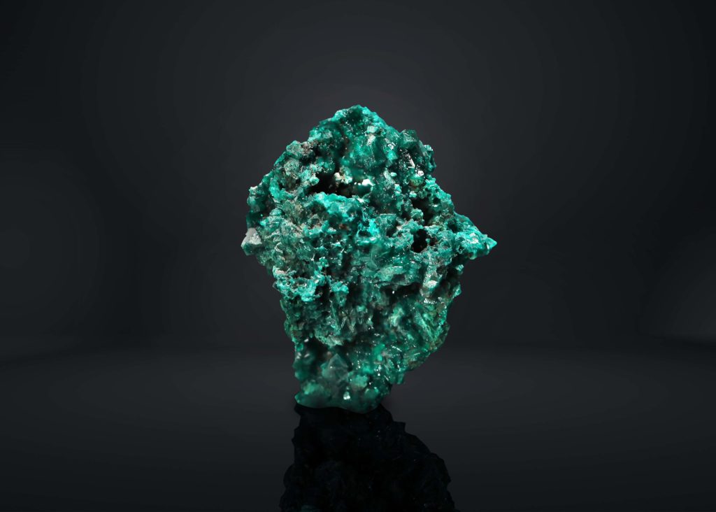 Dioptase, Medium (2023) – P&L Art and Crystals